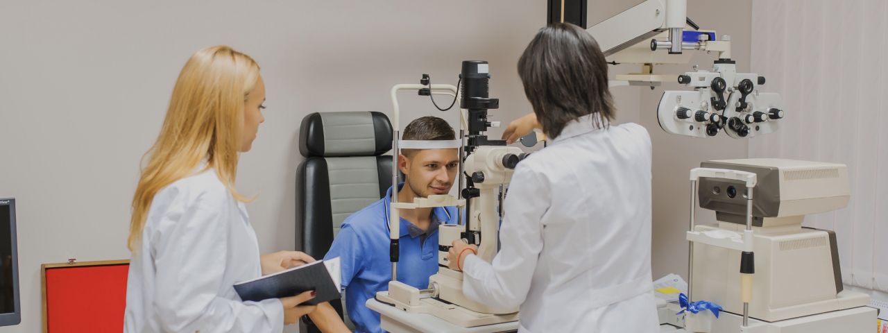 How to study Optometry in Canada and the best universities to go to